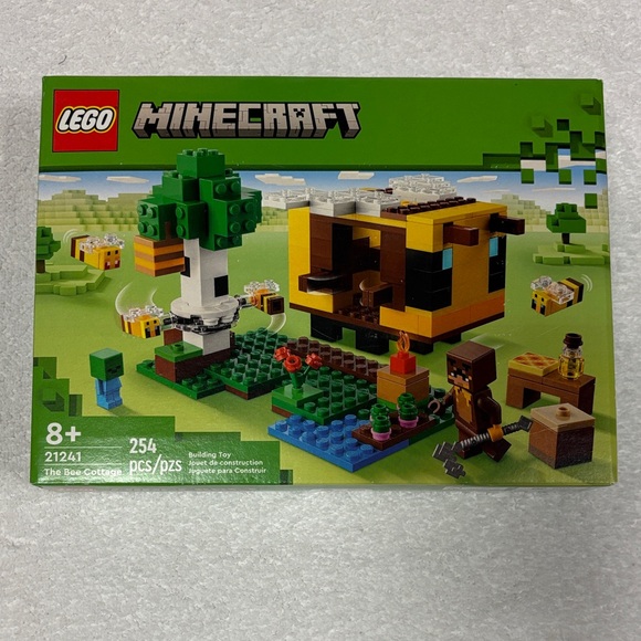 Lego | Toys | Lego Minecraft Bee Cottage Set With Yellow And Green New ...